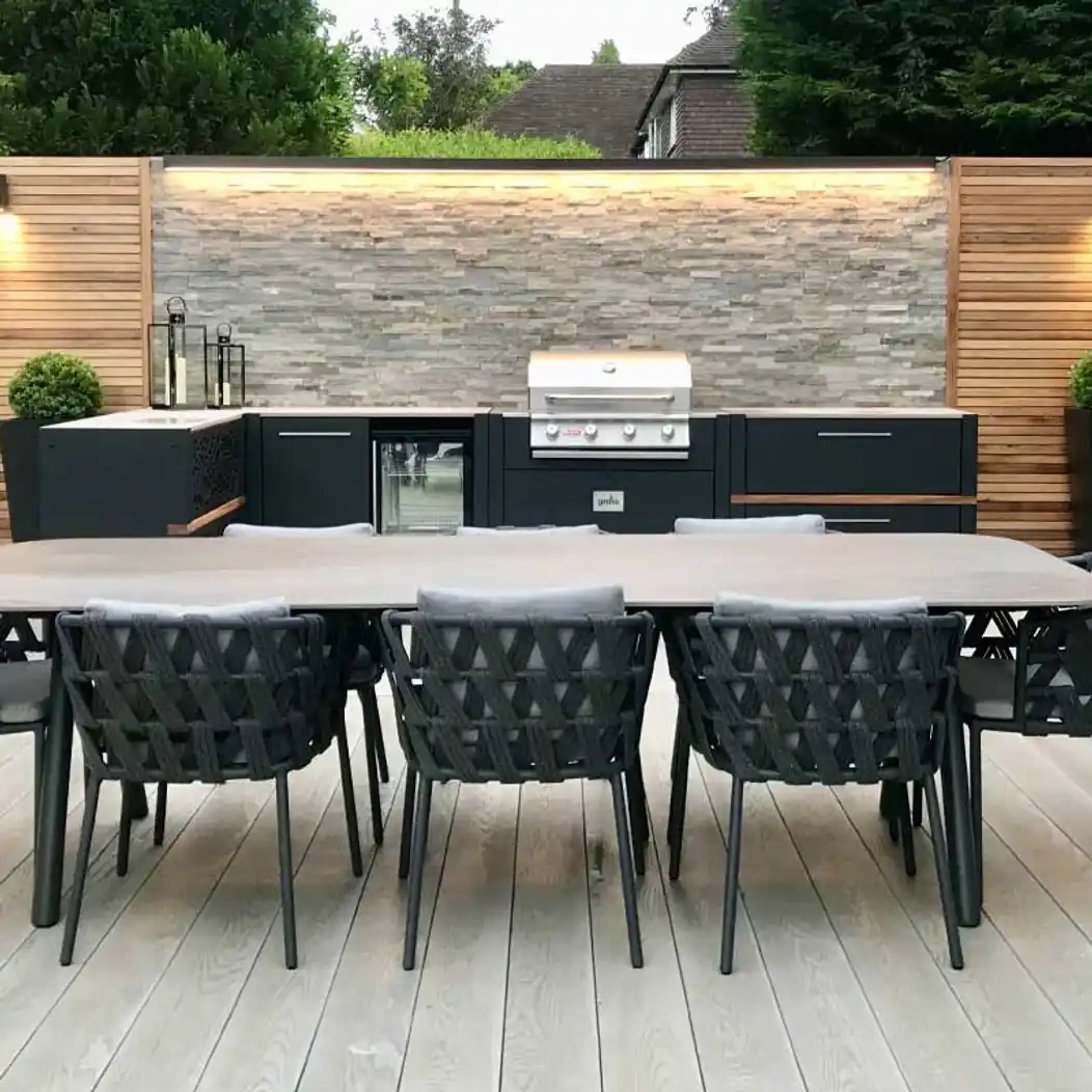 Graphite Sandstone | Stone Cladding